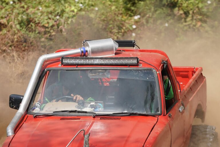 Off-Road Light Bars for Trucks: What You Need To Know - Car Garage ...